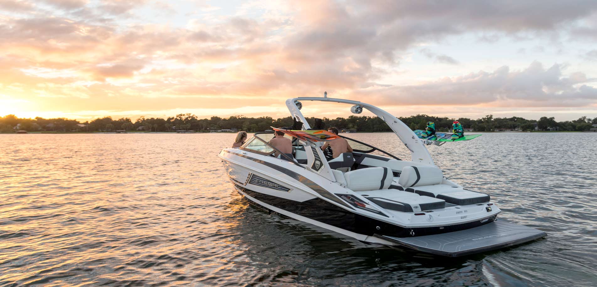 Regal Boote und Yachten Modellübersicht Regal Boote-Enk